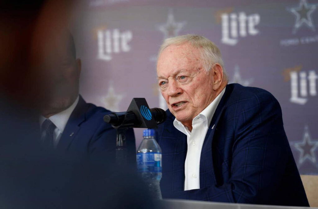 Michael Irvin Calls Out Stephen A. Smith Over His Jerry Jones Remark ...